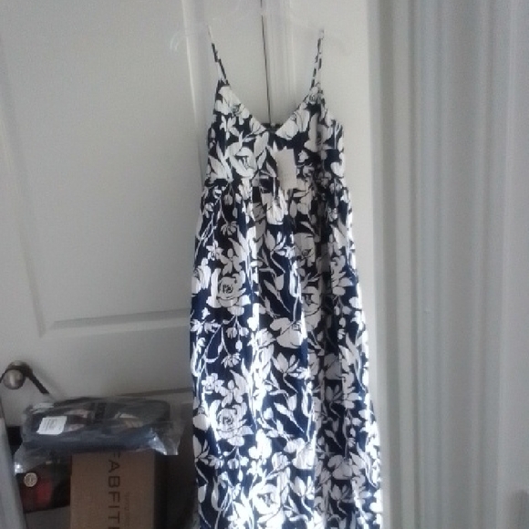 a new day | Dresses | Nwat Floral Maxi Dress Navy And White | Poshmark